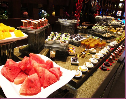 jin loves to eat: Heat at Edsa Shangri-La ♥